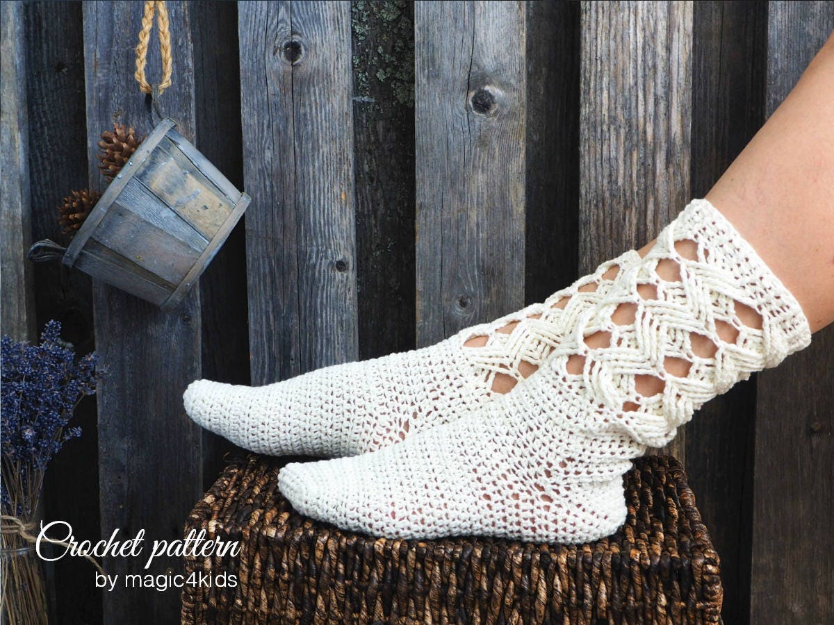 Crochet Pattern: Woman Lacy Socks,all Women Sizes,ladies Long Socks ...