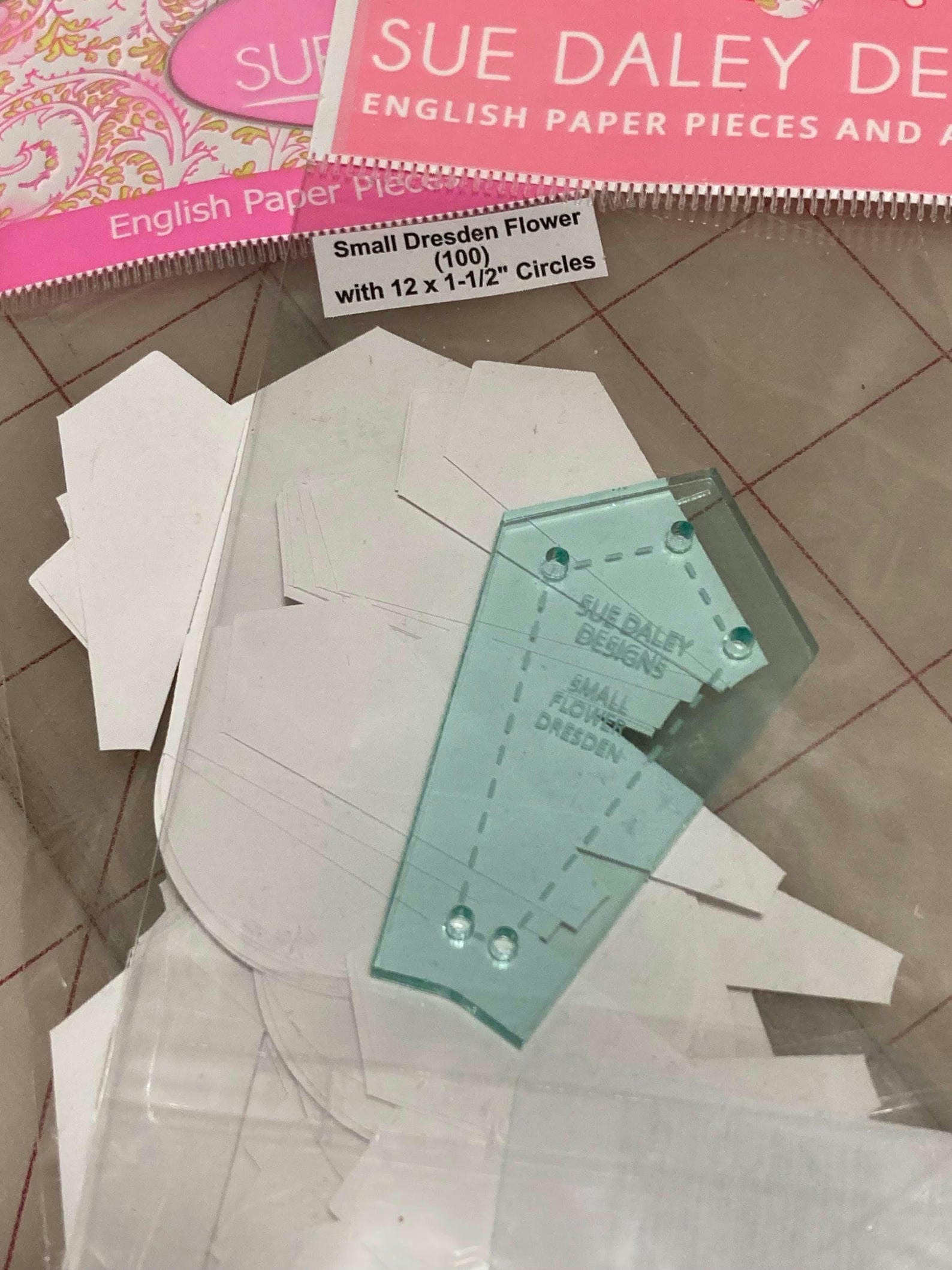Dresden Flower EPP Papers (100) and Template Option by Sue Daley ...