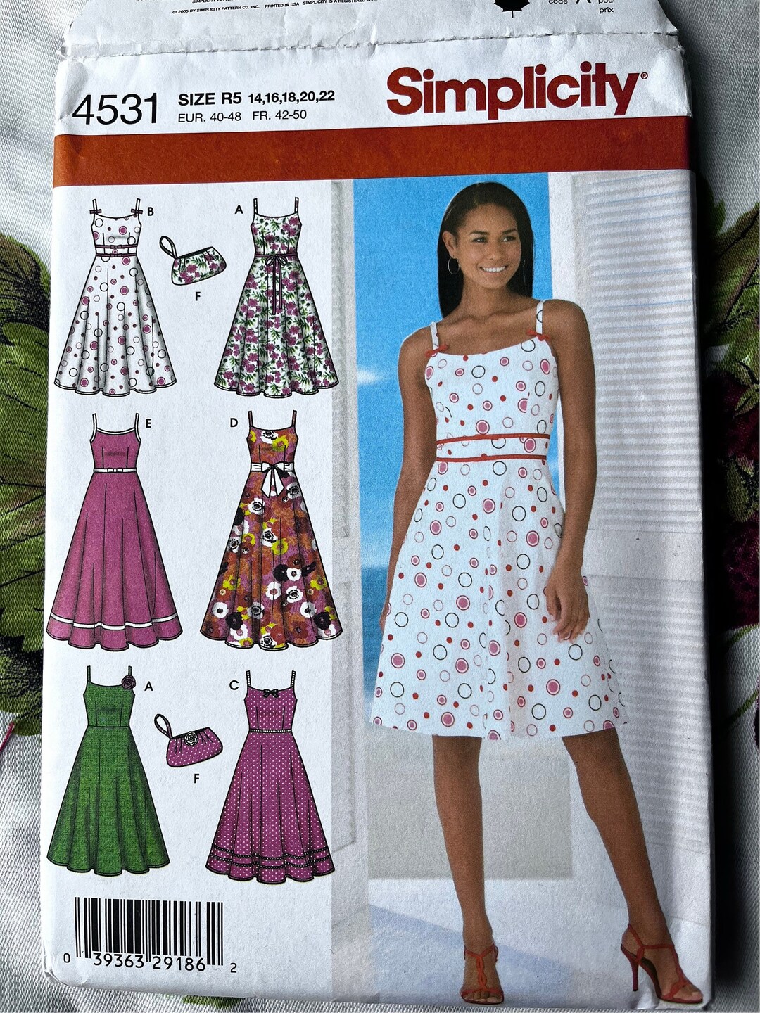 Sleeveless Dress and Bag in Sizes 14-22 Complete Uncut/ff Simplicity ...