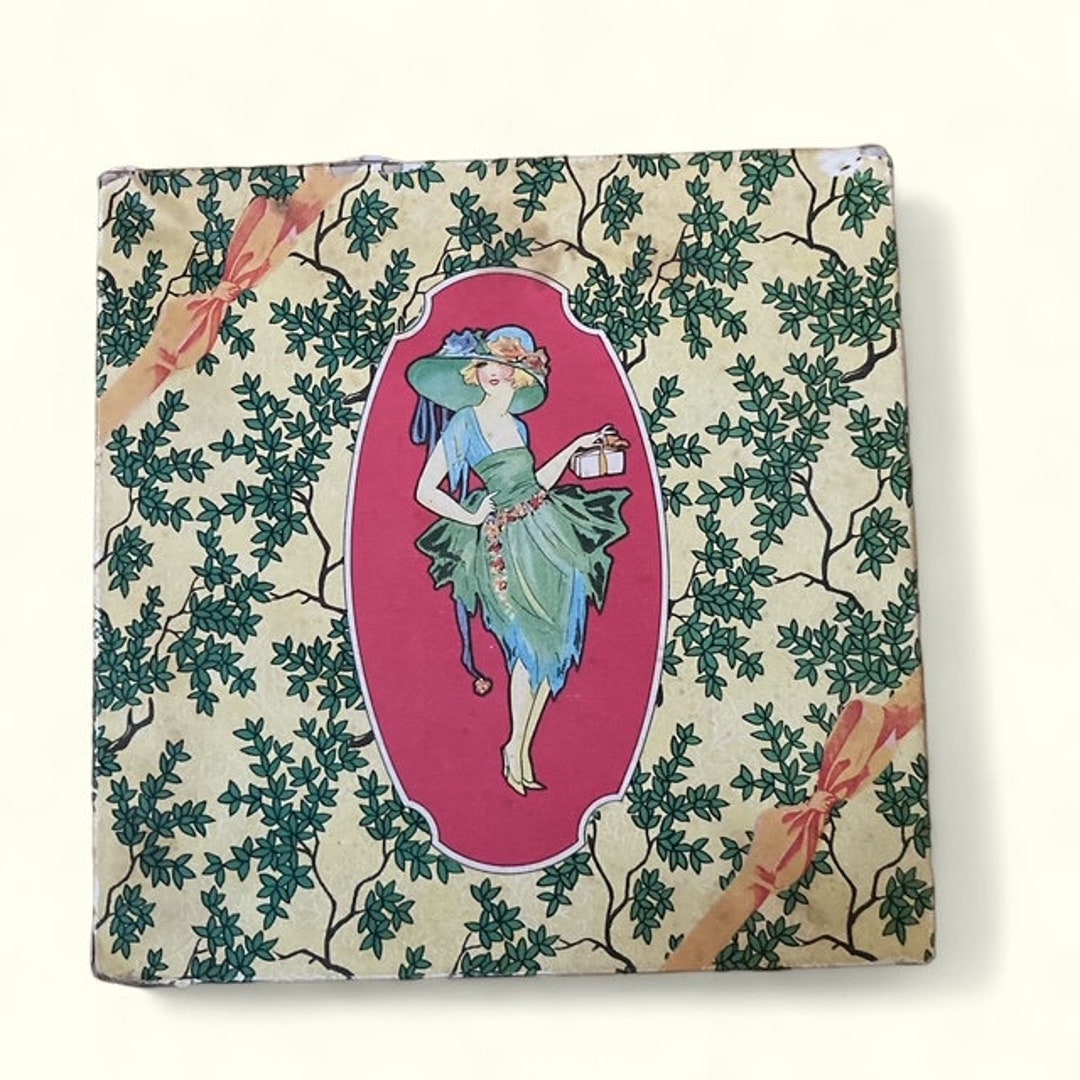 1930s Box , Lingerie Box , Antique Decor , Antique Box , Paper Box ...