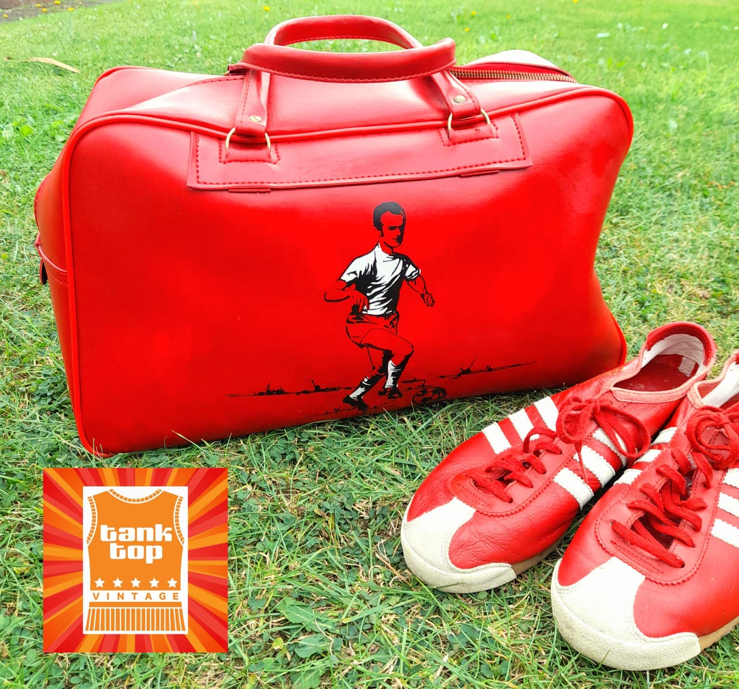 70's Deadstock RED Vinyl FOOTBALL Player Footie Design Small Holdall ...
