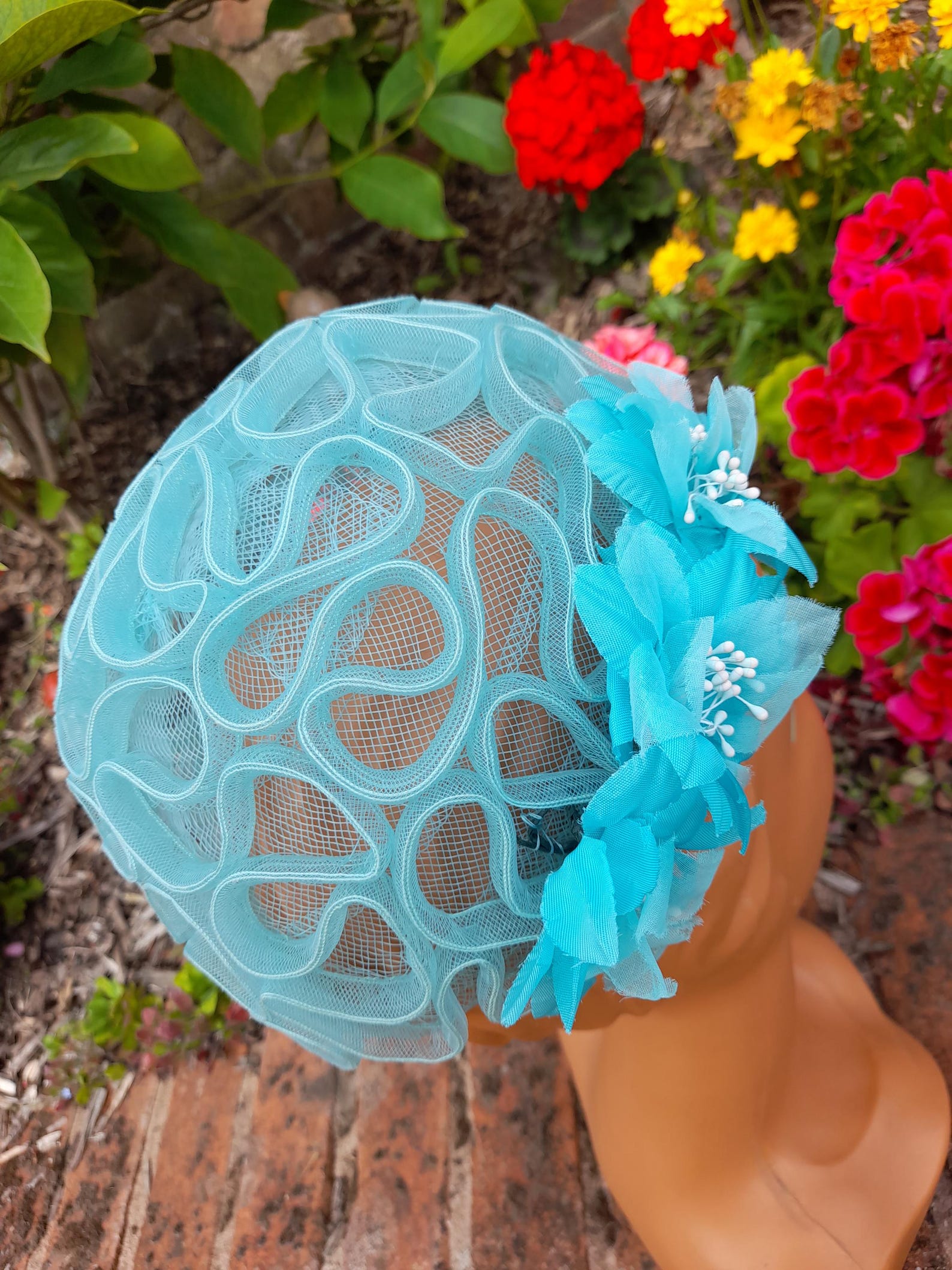 60s AQUA Blue MESH HAT Fascinator With Flowers Wedding Occasion Mod ...