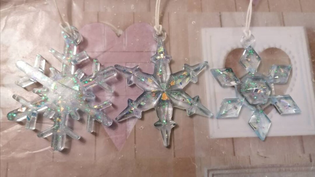The Icy Flakes Collection large Chunky Resin Snowflake - Etsy UK