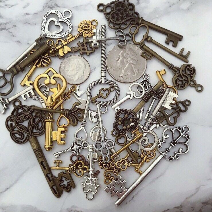 42 pcs Metal Keys - Mixed Sizes and Metals - Sold in Pack of 42 Keys