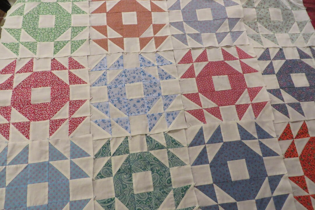 12 Vintage Quilt Blocks // 12 Inches Square // Wedding Ring Pieced ...
