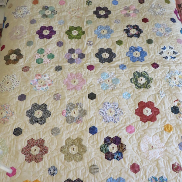 Flower Garden Quilt - Etsy
