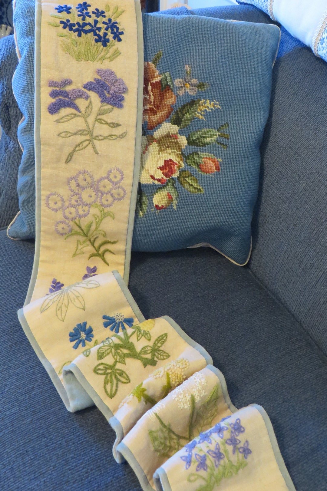 Vintage/antique BELL PULL // Wool Embroidery on LINEN // Heavy Cast ...