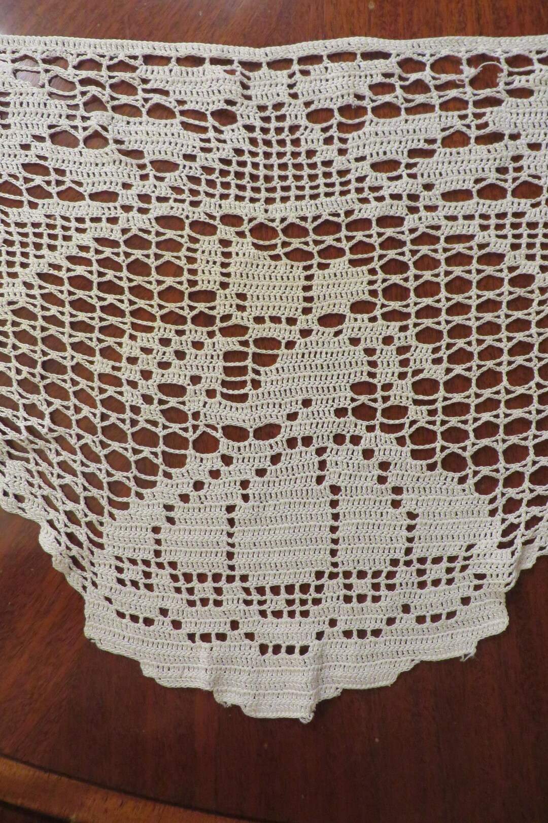 Large DOILY With Southern Belle, Lady With Bonnet // Chair or Sofa ...