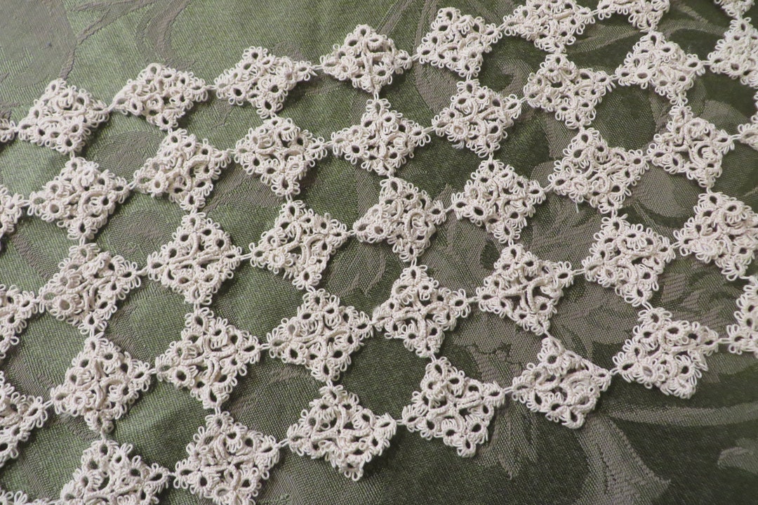 Beautiful, Unique HAND TATTED Doily, Runner // Tiny Square Pieces Make ...