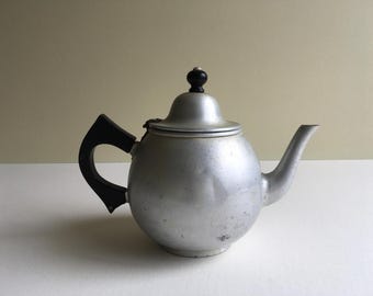 Vintage Aluminum Teapot - Etsy