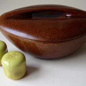 Roseville Pottery, Raymor, Casserole Dish. - Etsy