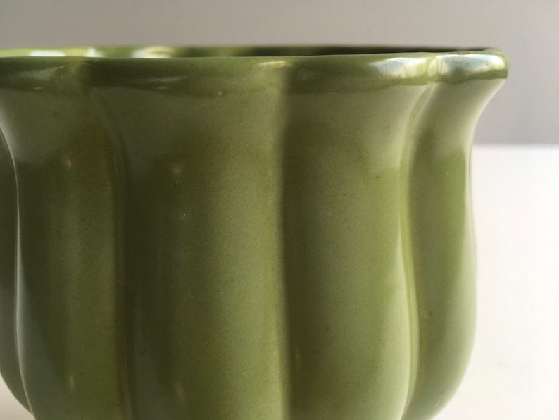 Vintage Hull Planter. - Etsy