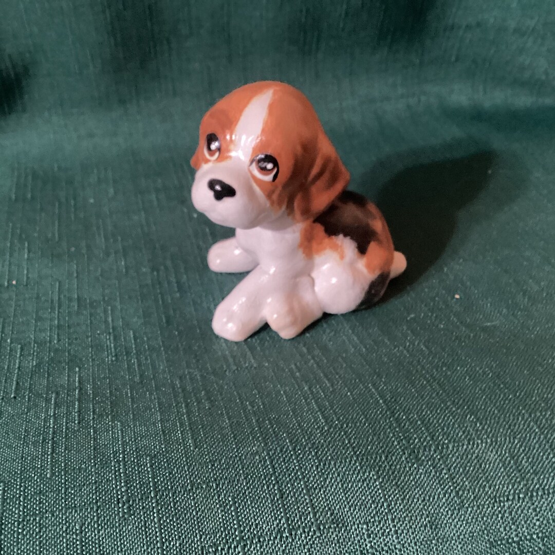 Sitting Ceramic Beagle Puppy Hand Painted With Acrylics. - Etsy