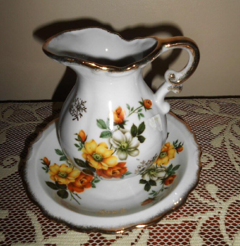 Pitcher Set, Vintage, Porcelain, Made in Japan, Gold, Yellow, Orange ...