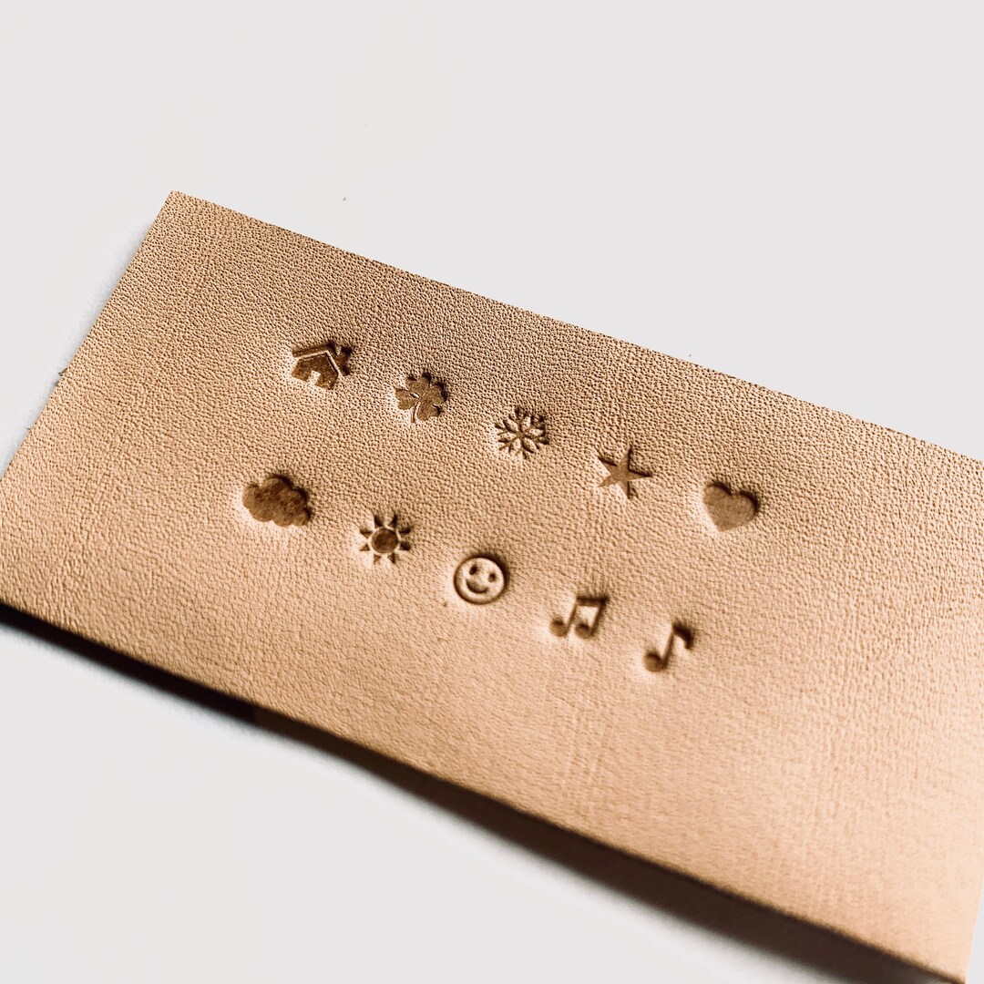 Personalization of Your Léonny Cha Leather Goods Item. - Etsy