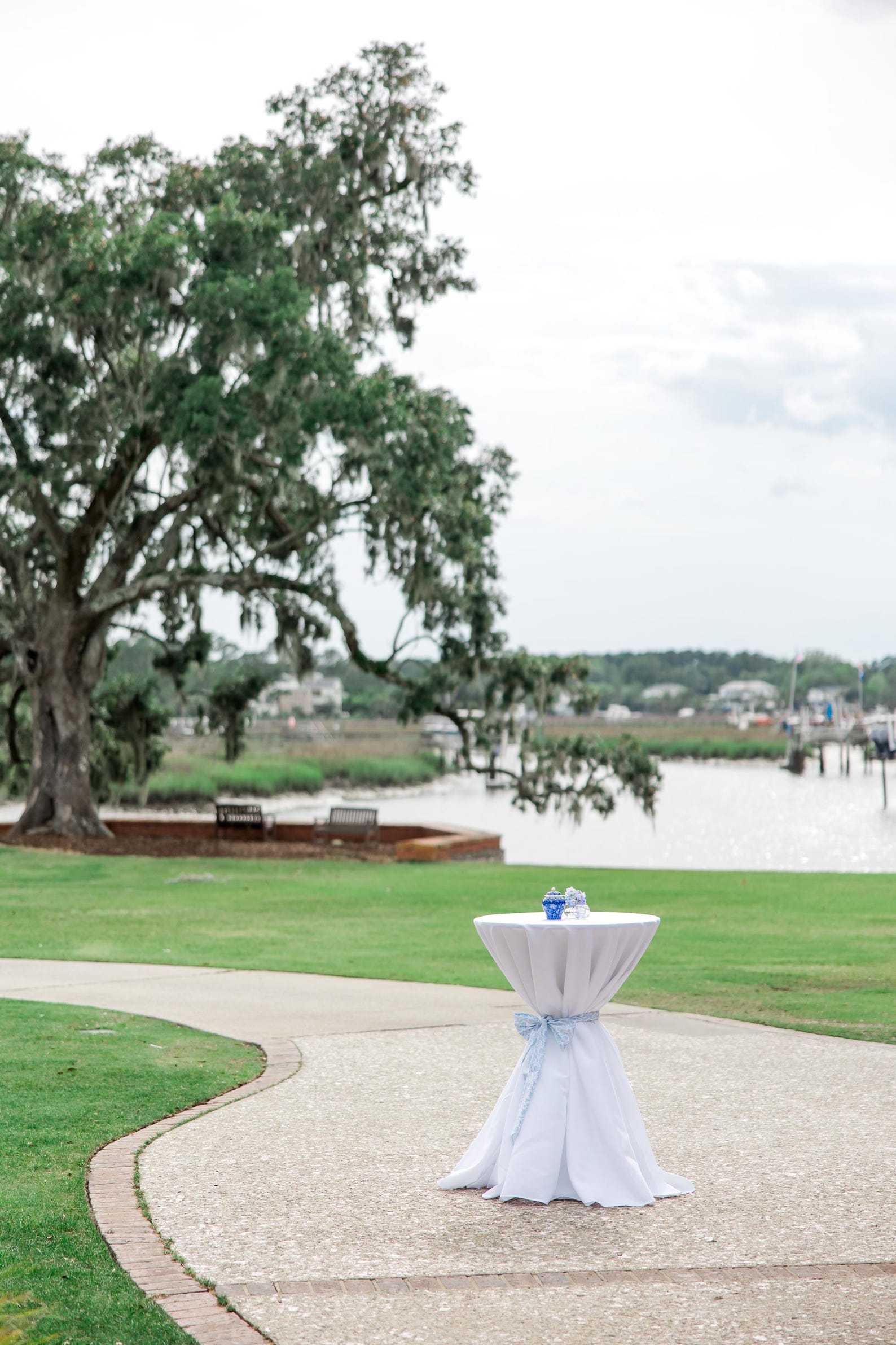 Custom Cocktail Table Ties | Double-sided Fabric Table Sashes ...