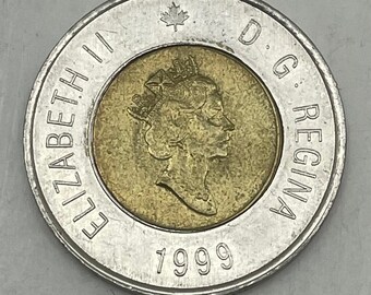 Regina Elizabeth - Etsy