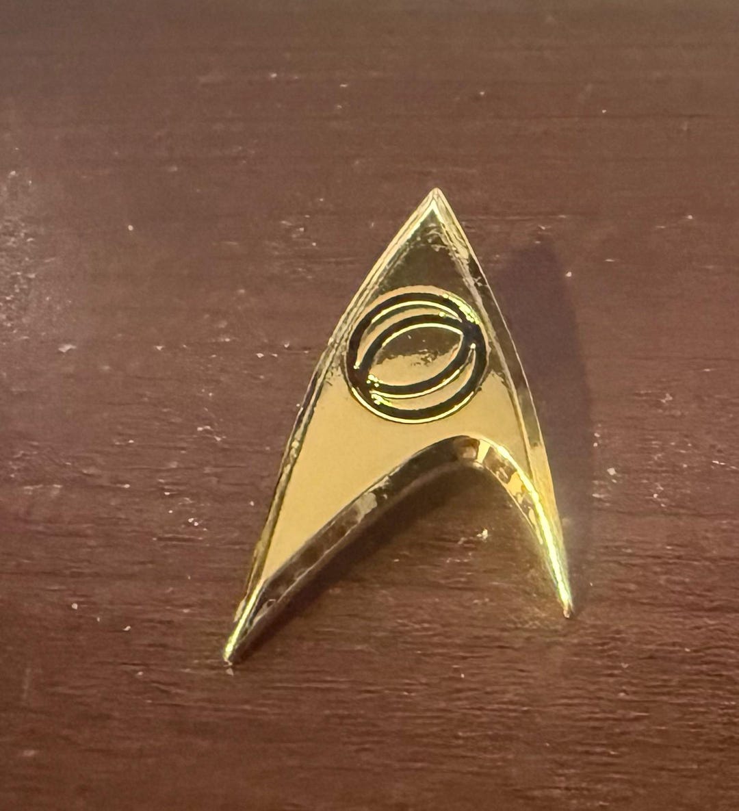 Star Trek Medical Insignia Pin – Gold Badge Worn by Starfleet Medical ...