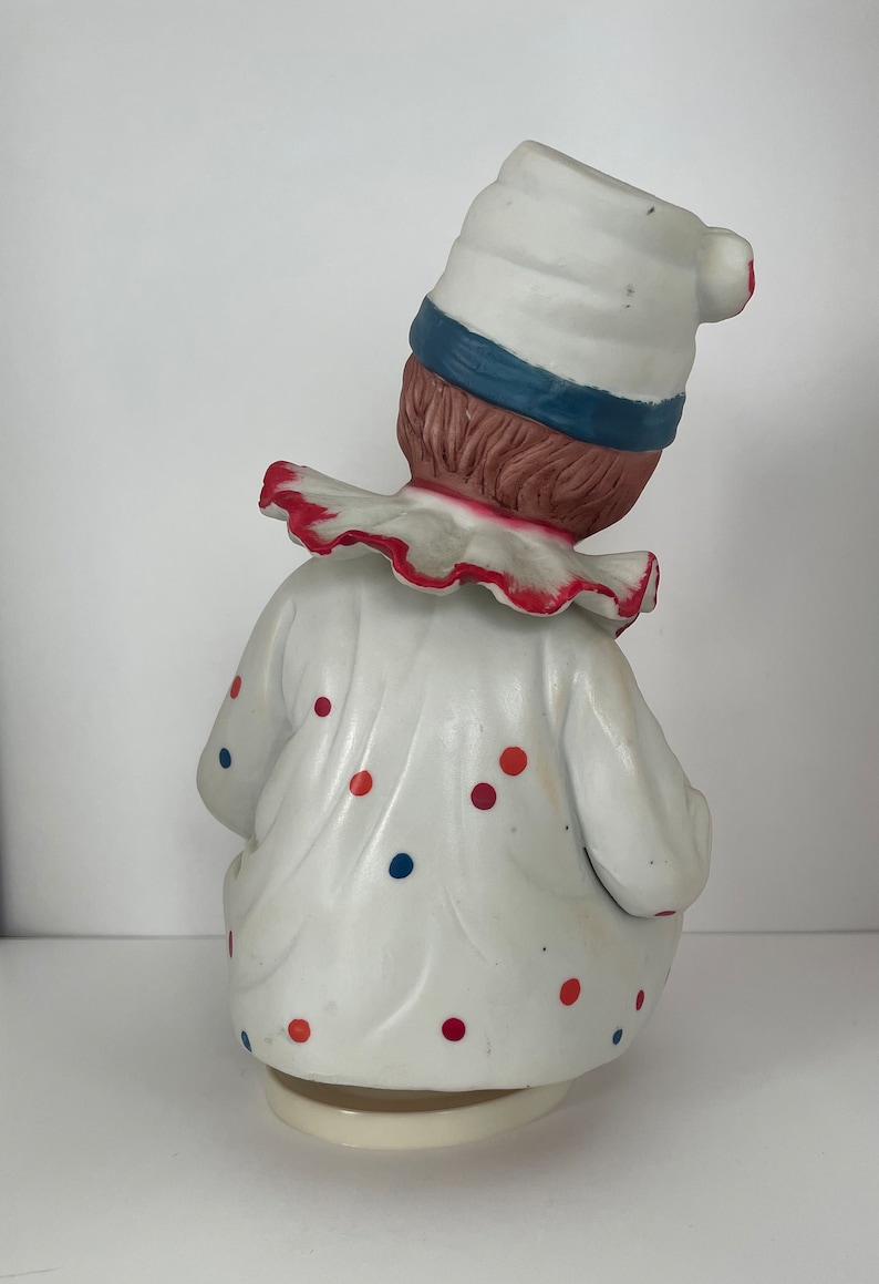 Vintage Ceramic Sitting Clown Music Box 8" Tall - Etsy