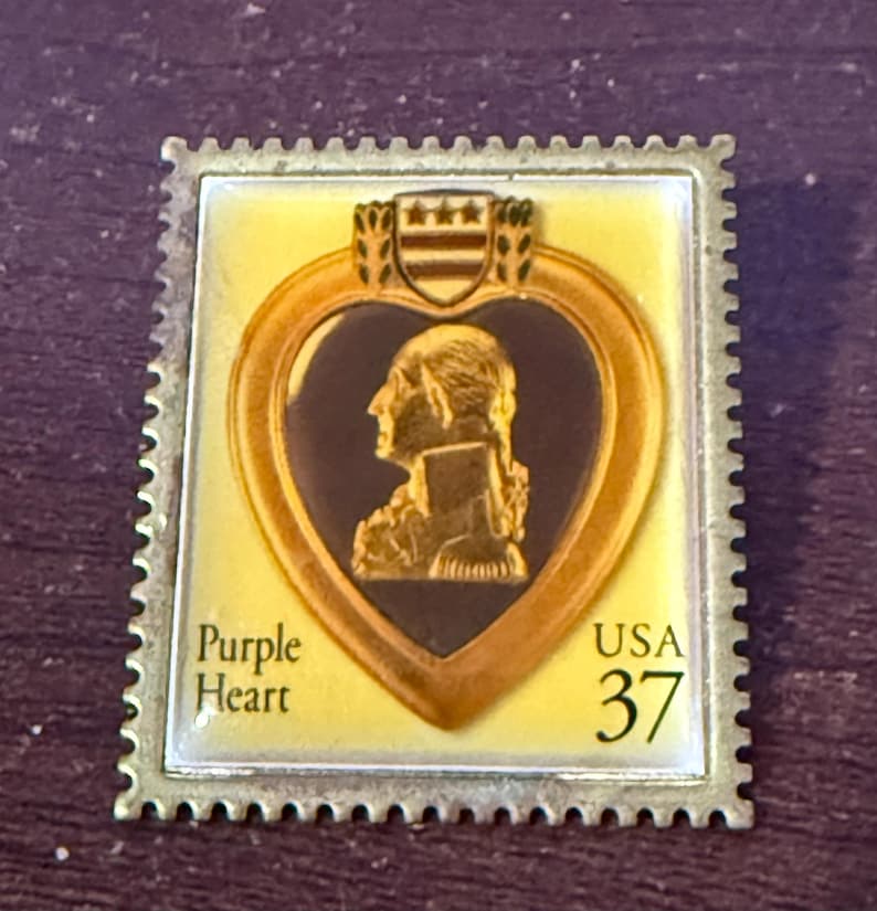 Purple Heart Medal Commemorative Stamp Pin | USPS Collectible ...