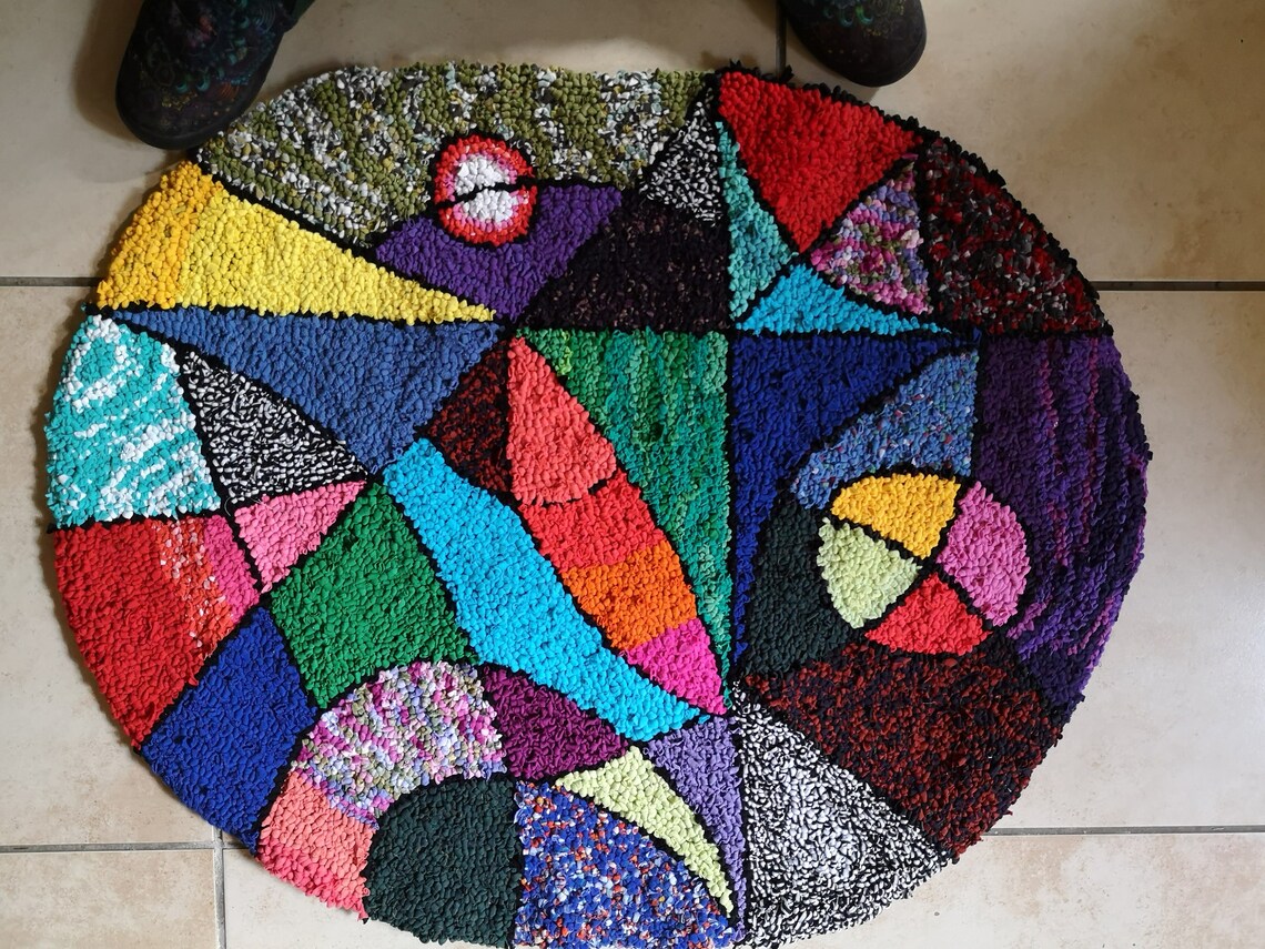 Oval Abstract Rug/ Wallhanging - Etsy Israel