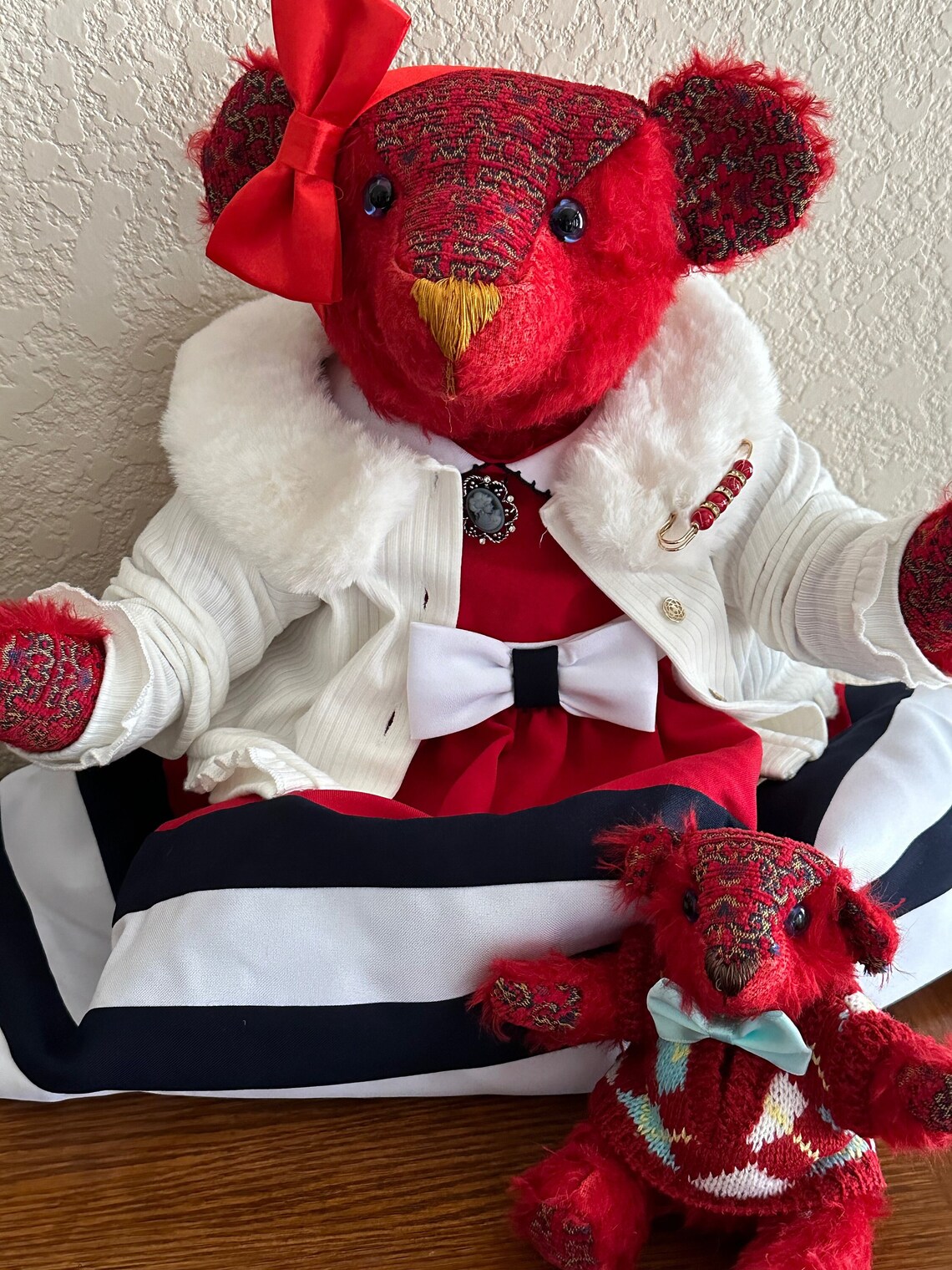 Scarlett is an 18 Mohair/tapestry Bear. She is Fully Jointed and Comes ...