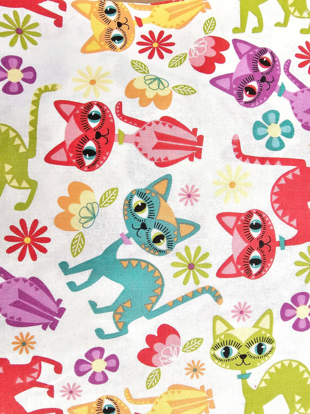 Groovy Kitty Crinkly Catnip Play Mats, Padded Catnip Beds, No Catnip ...