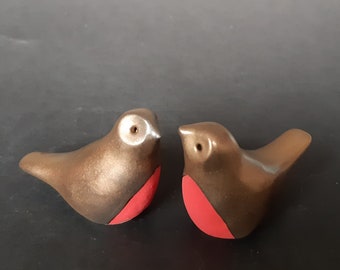 Handmade Ceramic Mini Robin - Etsy UK