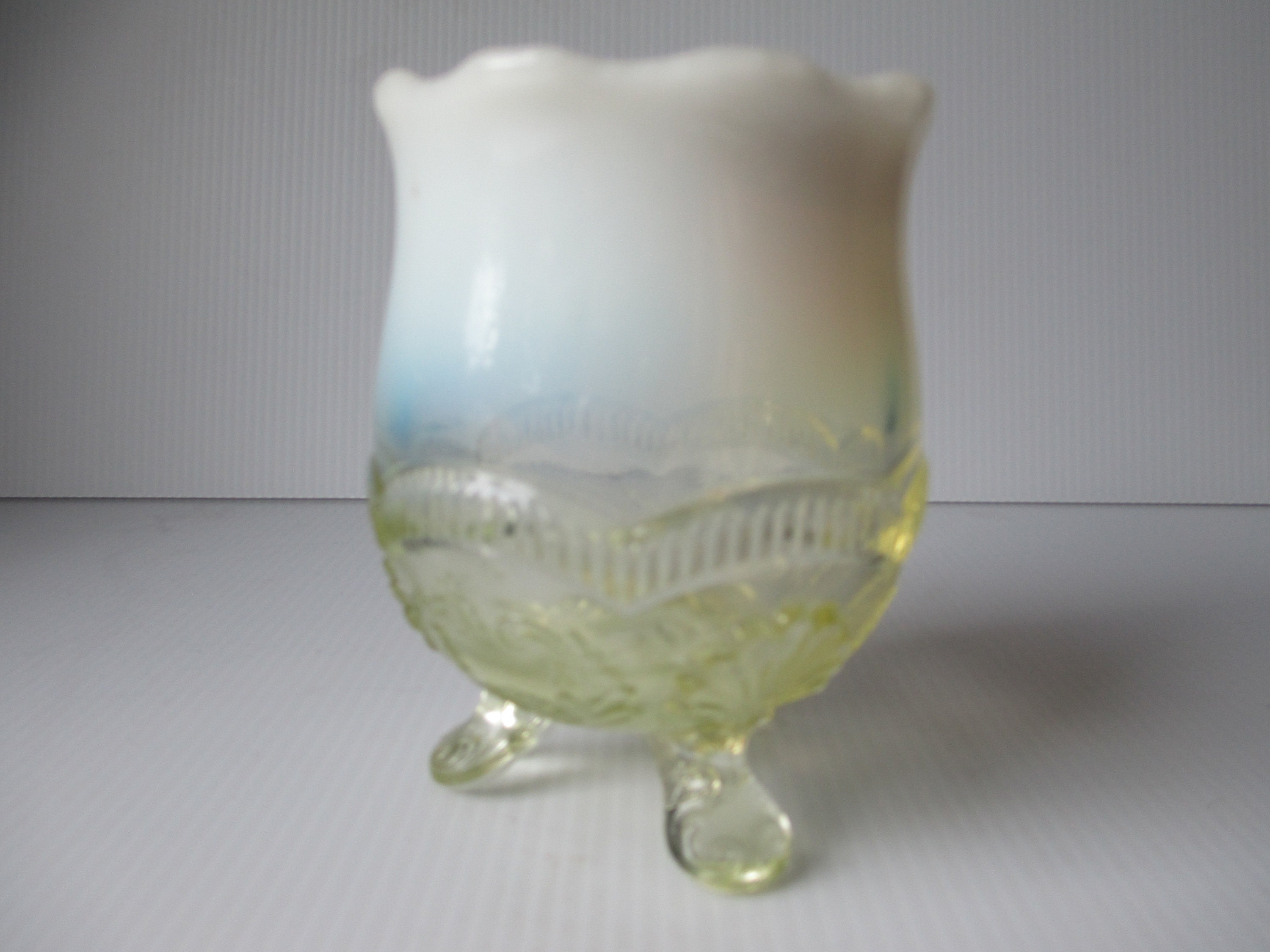 Model Flint Vaseline Glass Wreath & Shell Spooner - Etsy