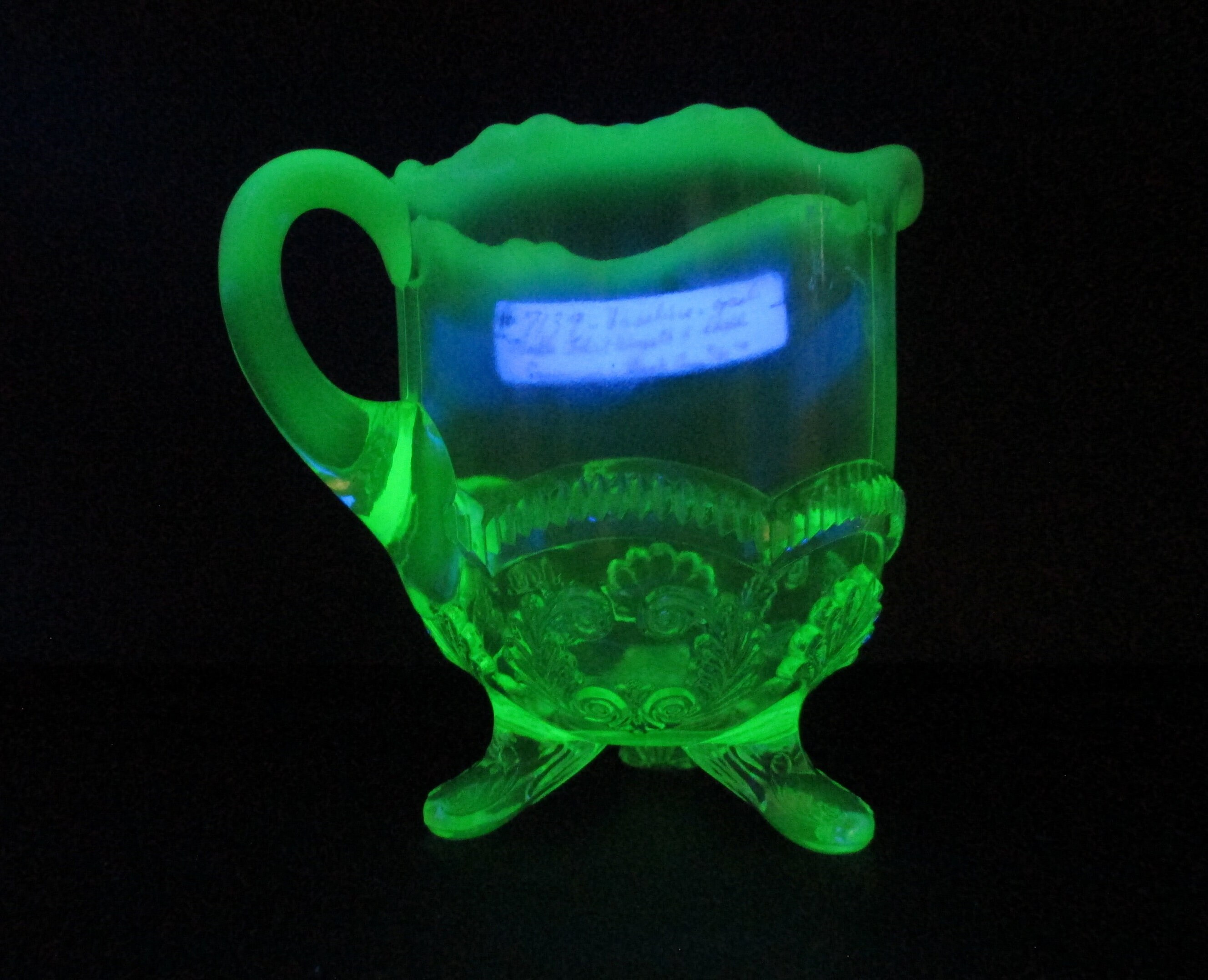 Model Flint Vaseline Glass Wreath & Shell Creamer - Etsy