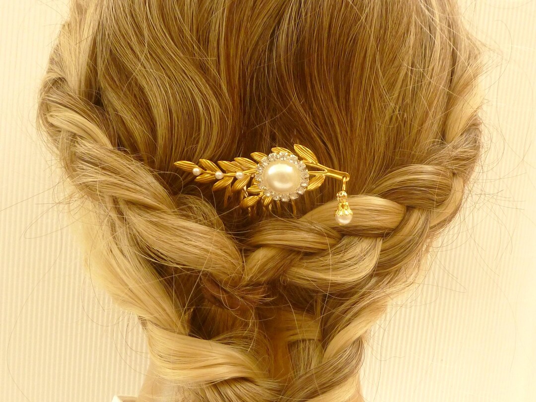 Noble Hair Comb With Leaf Tendrils and Rhinestone Pearl Gold-colored ...