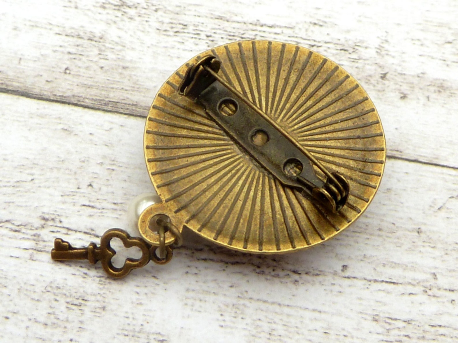 Compass Brooch in Bronze Brown Nautical Navigation - Etsy