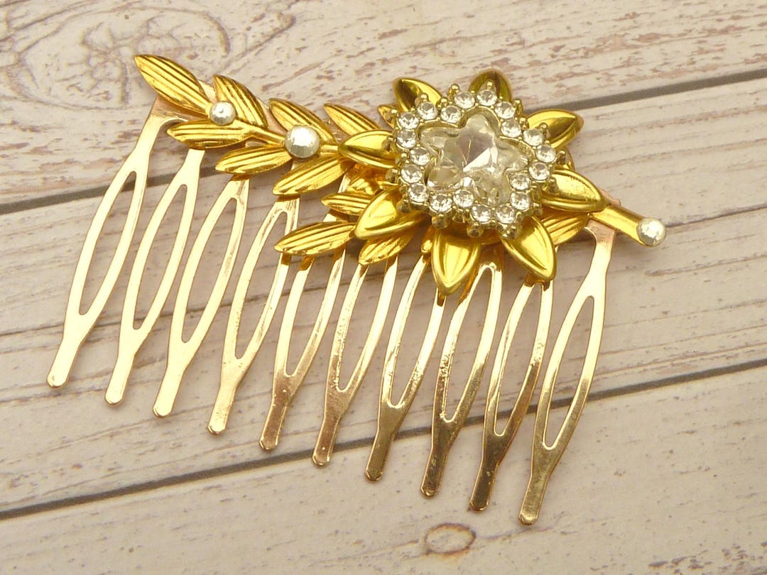 Elegant Hair Comb With Glass Jewel in Crystal Clear Gold-colored Leaf ...