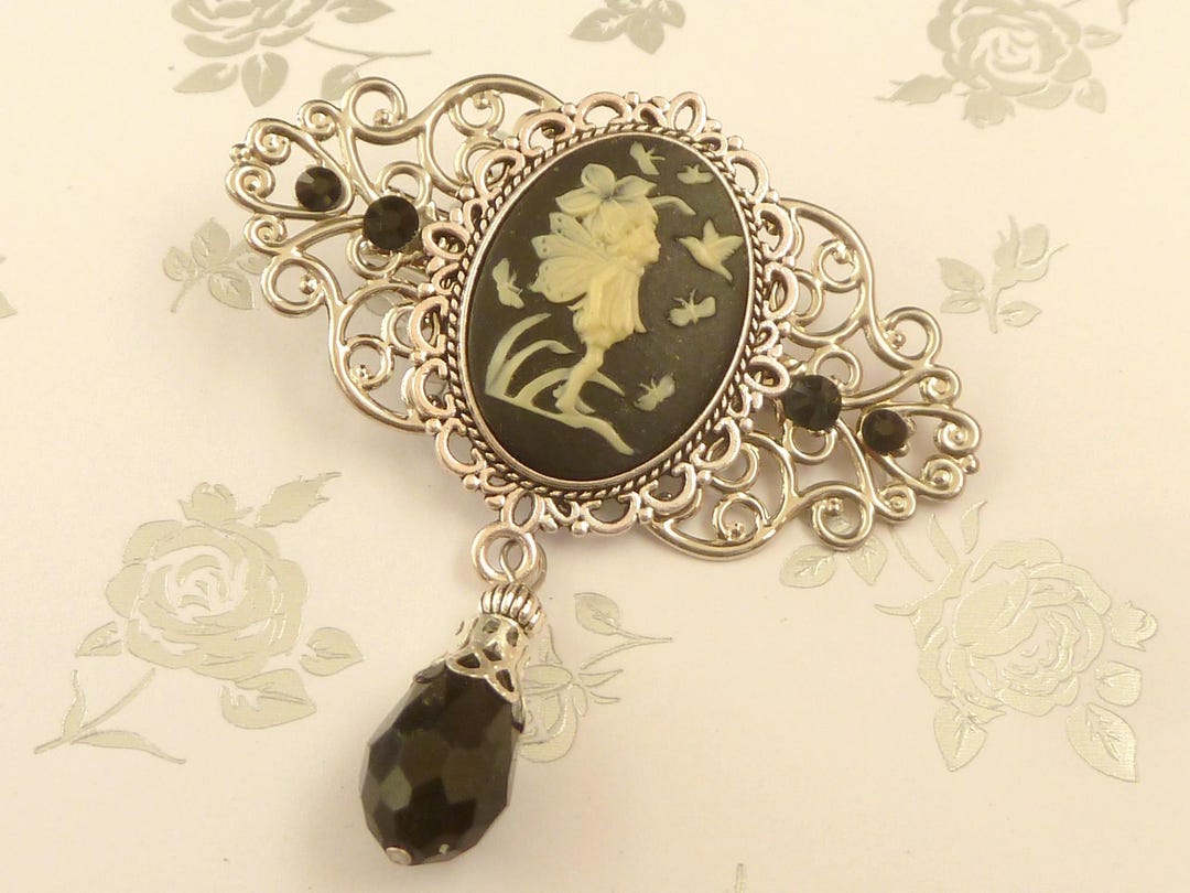 Hair Clip With Elf Cameo, Black and Silver, Gift Idea for Girls, Bangs ...
