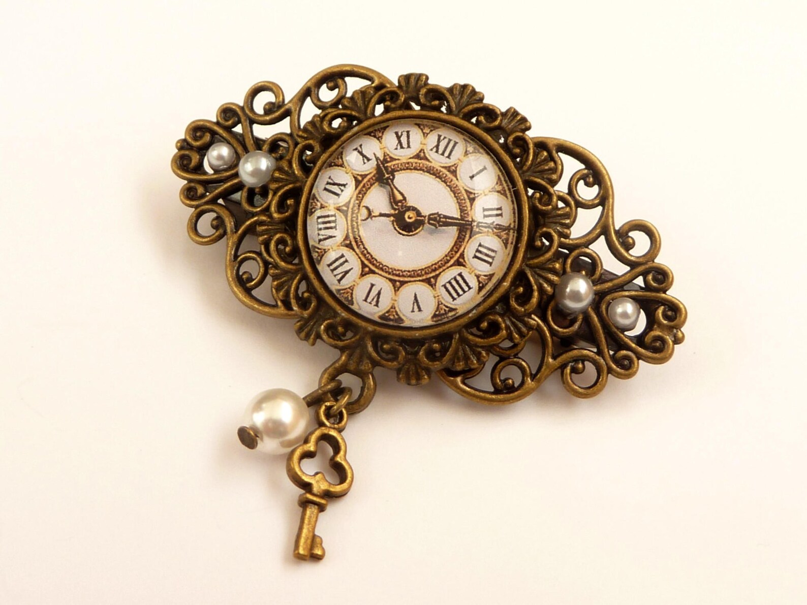 Small Hairclip With Clock Motif Steampunk Hair Jewelry Braid Holder ...