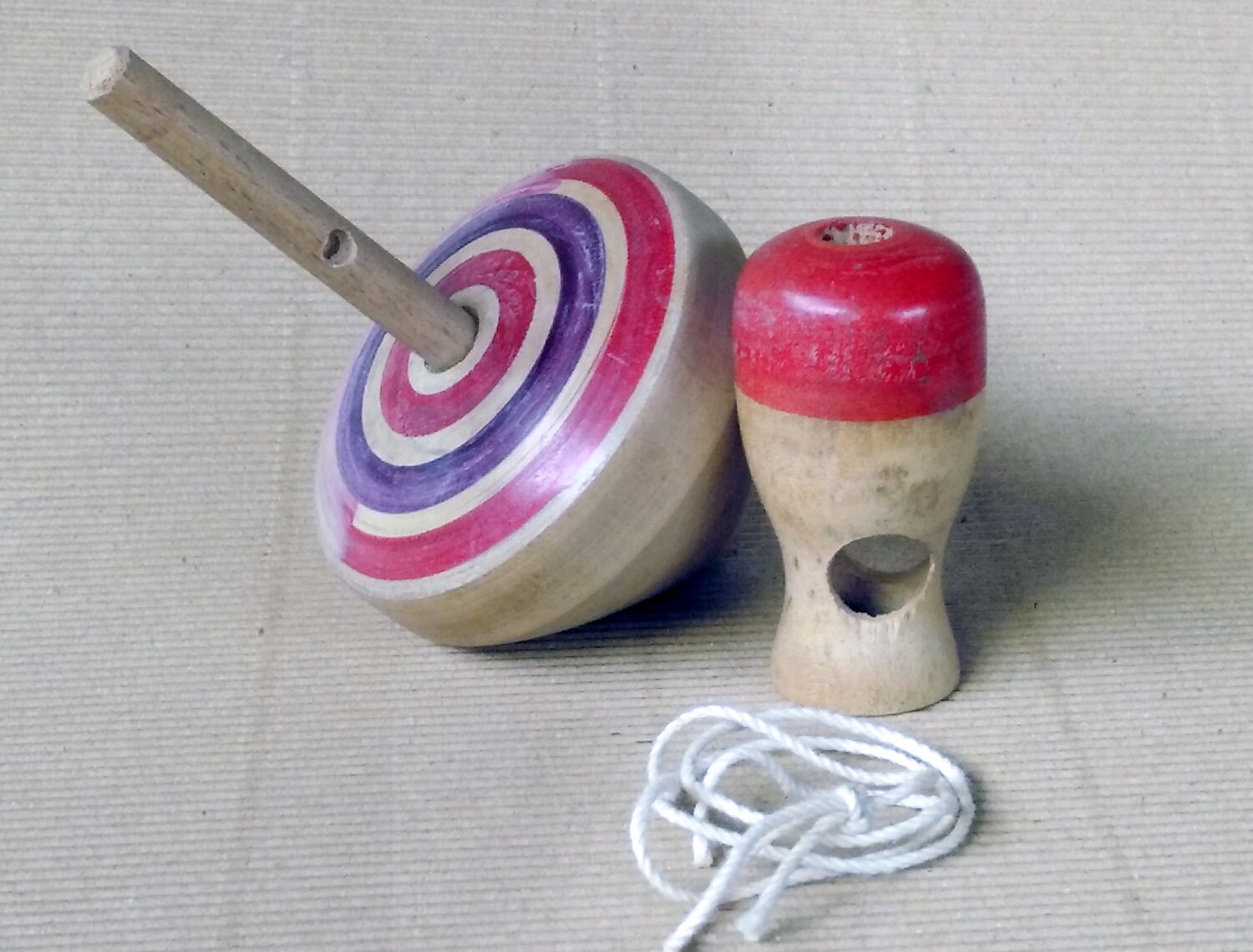 Spinning Tops, Old Japanese Wooden Toy, Koma, Wooden Top, Japan Unique ...