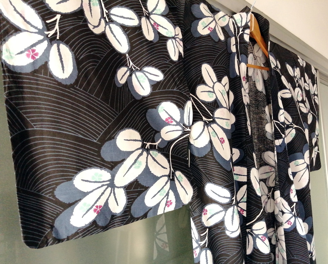 Vintage Japanese Yukata, Summer Robe, Japanese Kimono, Hagi's Motif ...