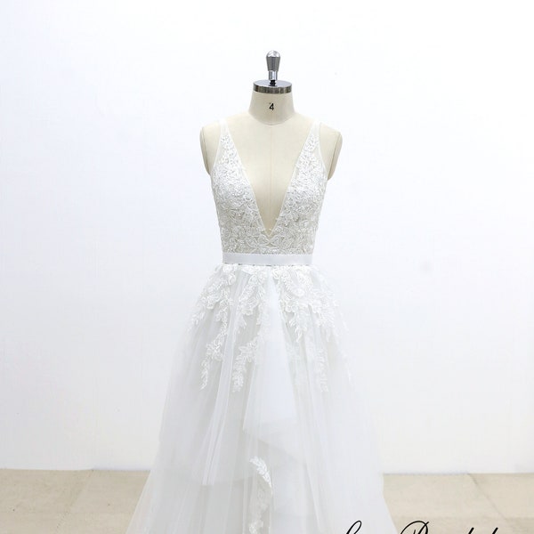 V Back Wedding Dress - Etsy