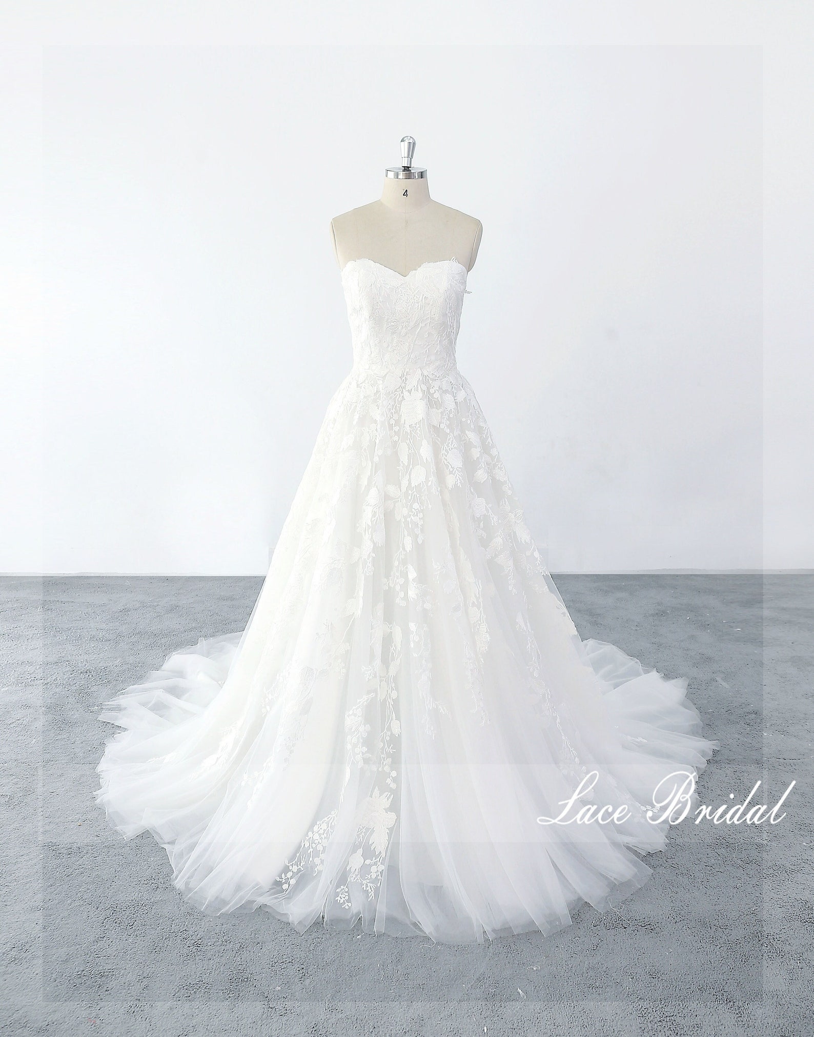 Lace Wedding Dress, Floral Lace Bridal Gown, A-line Wedding Dress,lace ...