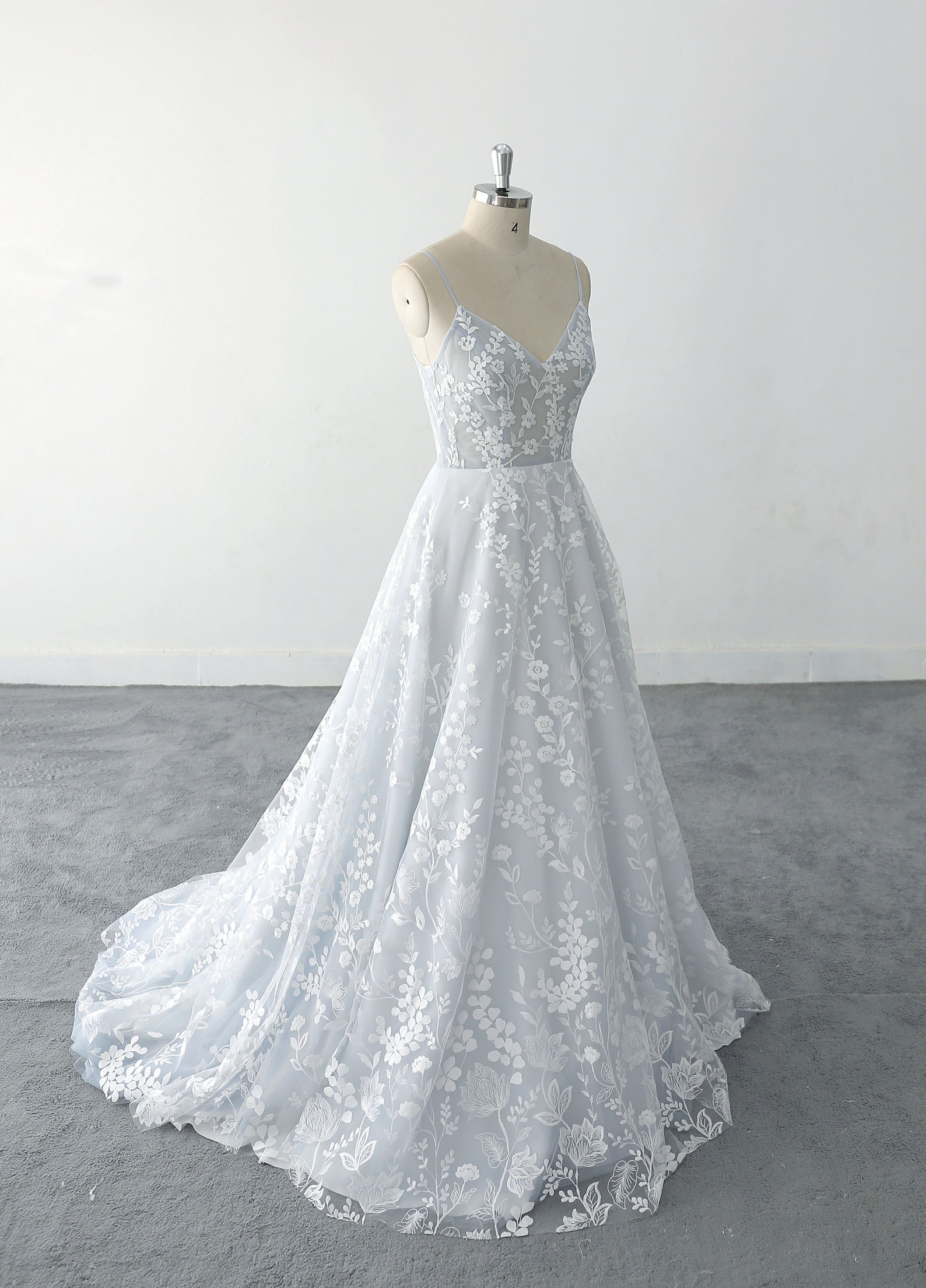 Floral Lace Wedding Dress Lace Wedding Dress With Plunging V - Etsy