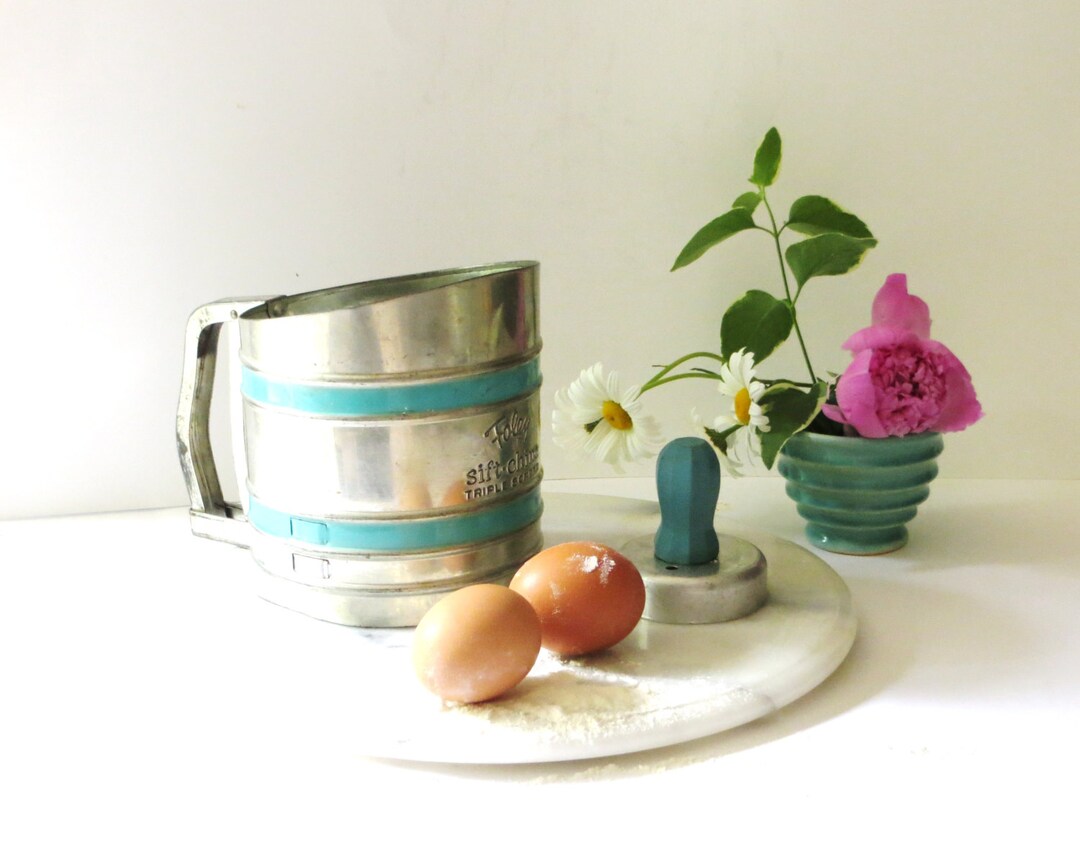Vintage Foley Flour Sifter Sift Chine Sifter Turquoise Bands Kitchen ...