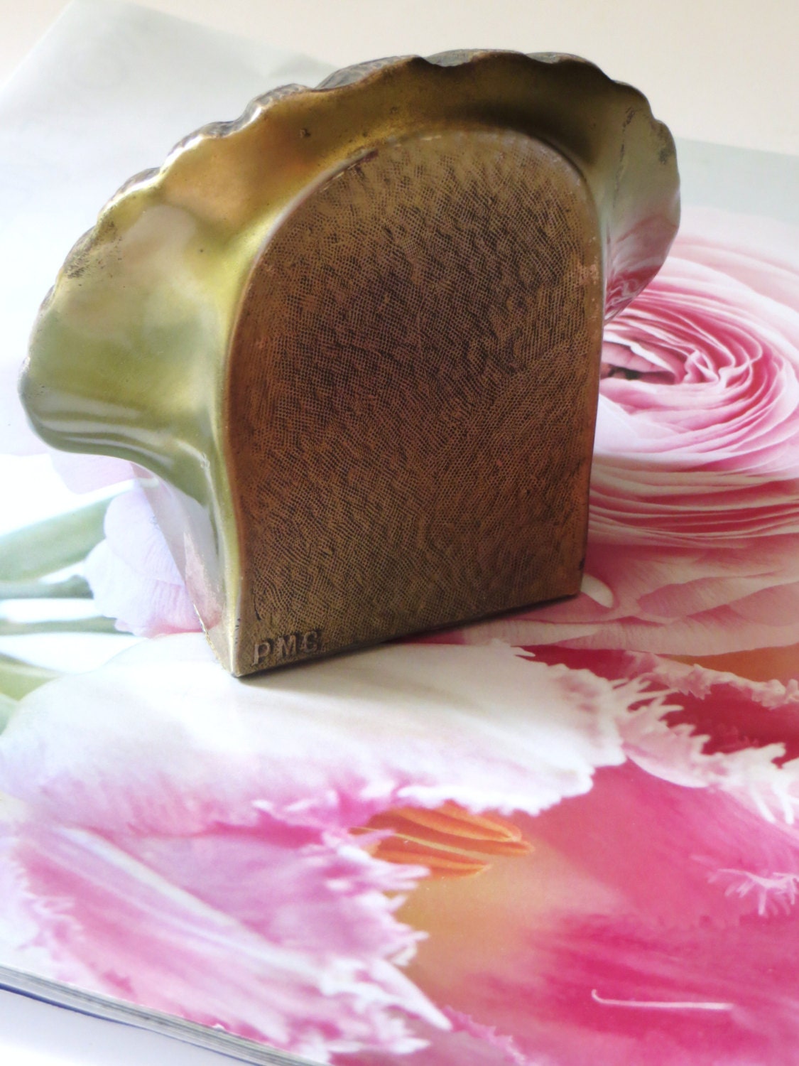 Vintage One Brass Shell Bookend Pmc Brass Bookend - Etsy