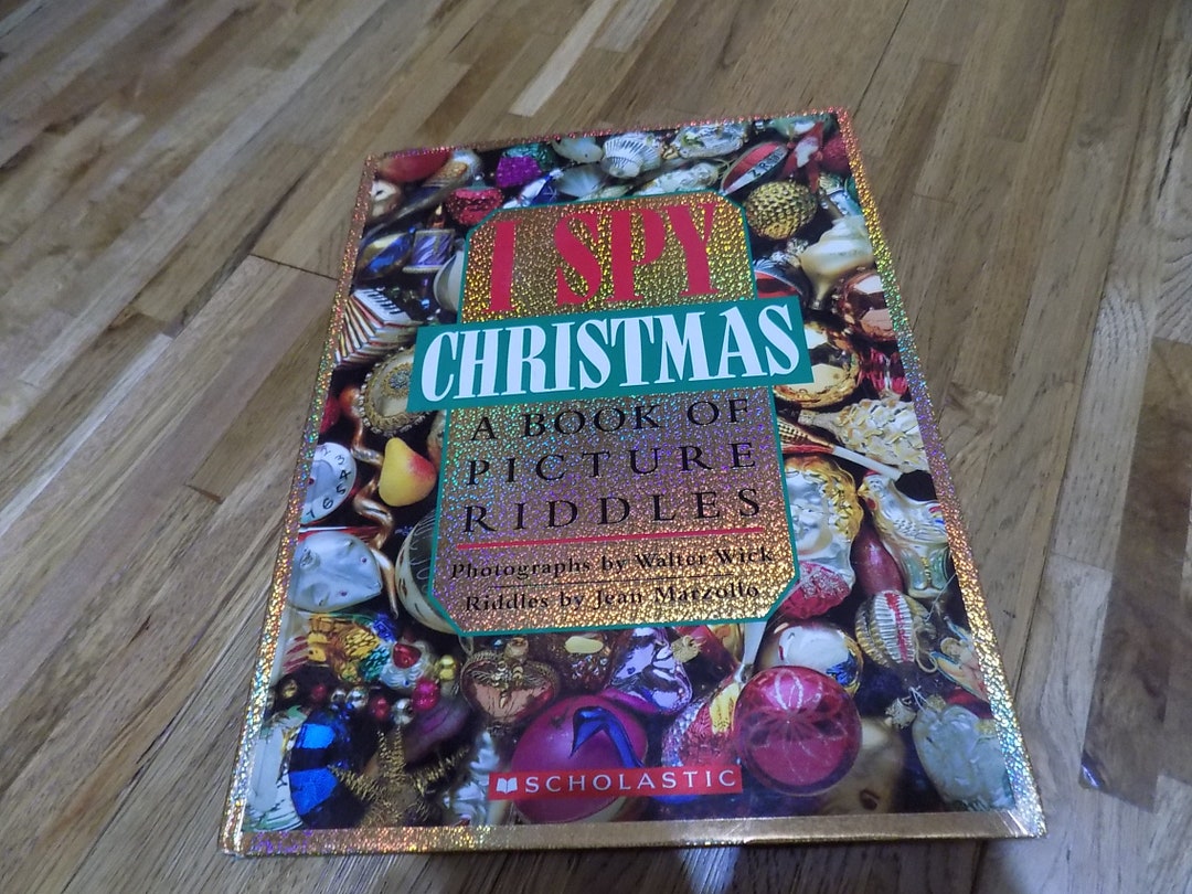 I Spy Christmas Book Hidden Pictures Look and Find Search Picture ...