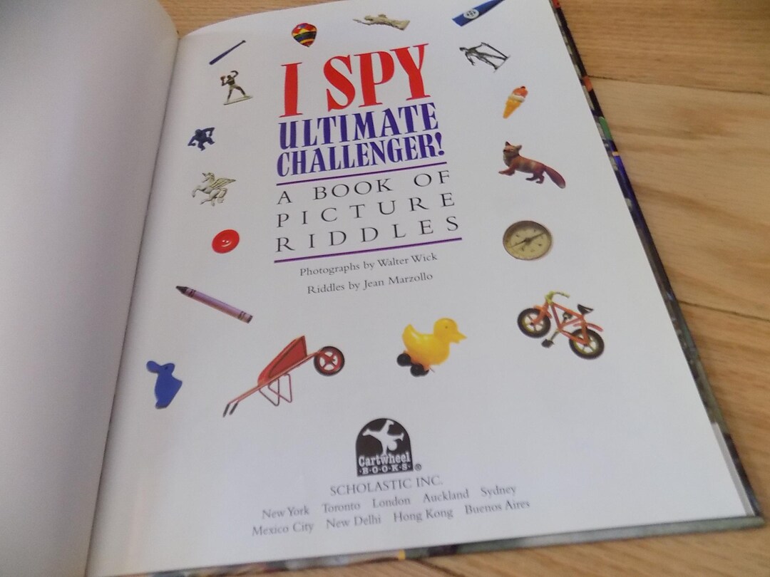 I Spy Year Ultimate Challenger Book Hidden Pictures Look and Find ...