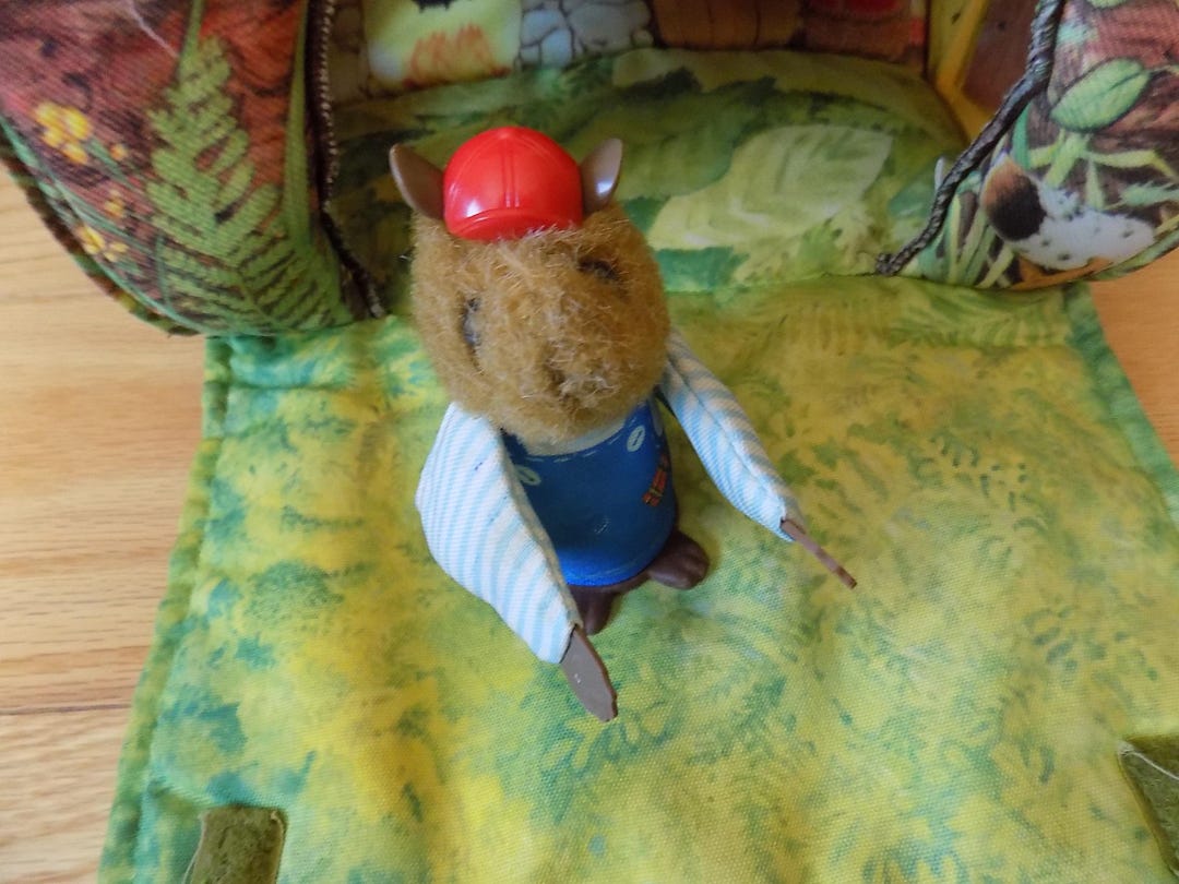 Fisher Price WOODSEY SQUIRREL Playset House Furniture Vintage Woodsie ...