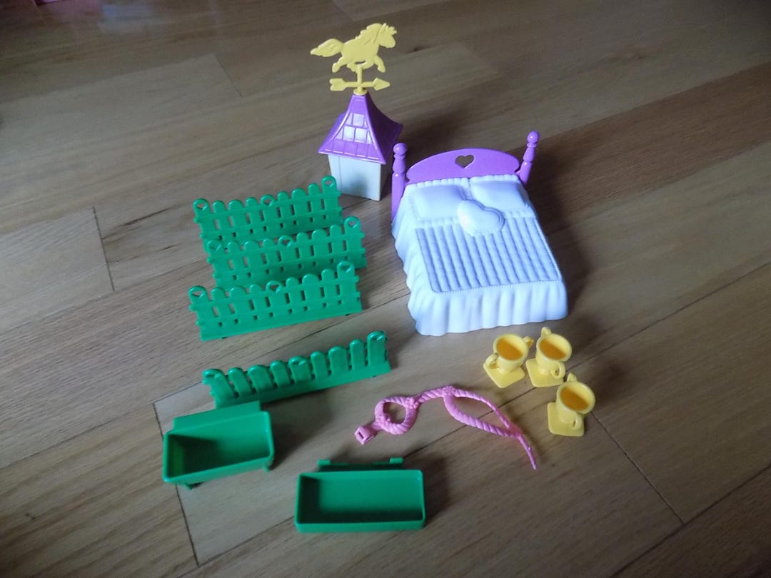 My Little Pony Show Stable MLP Vintage Bed Accessories G1 1980's Ponies ...