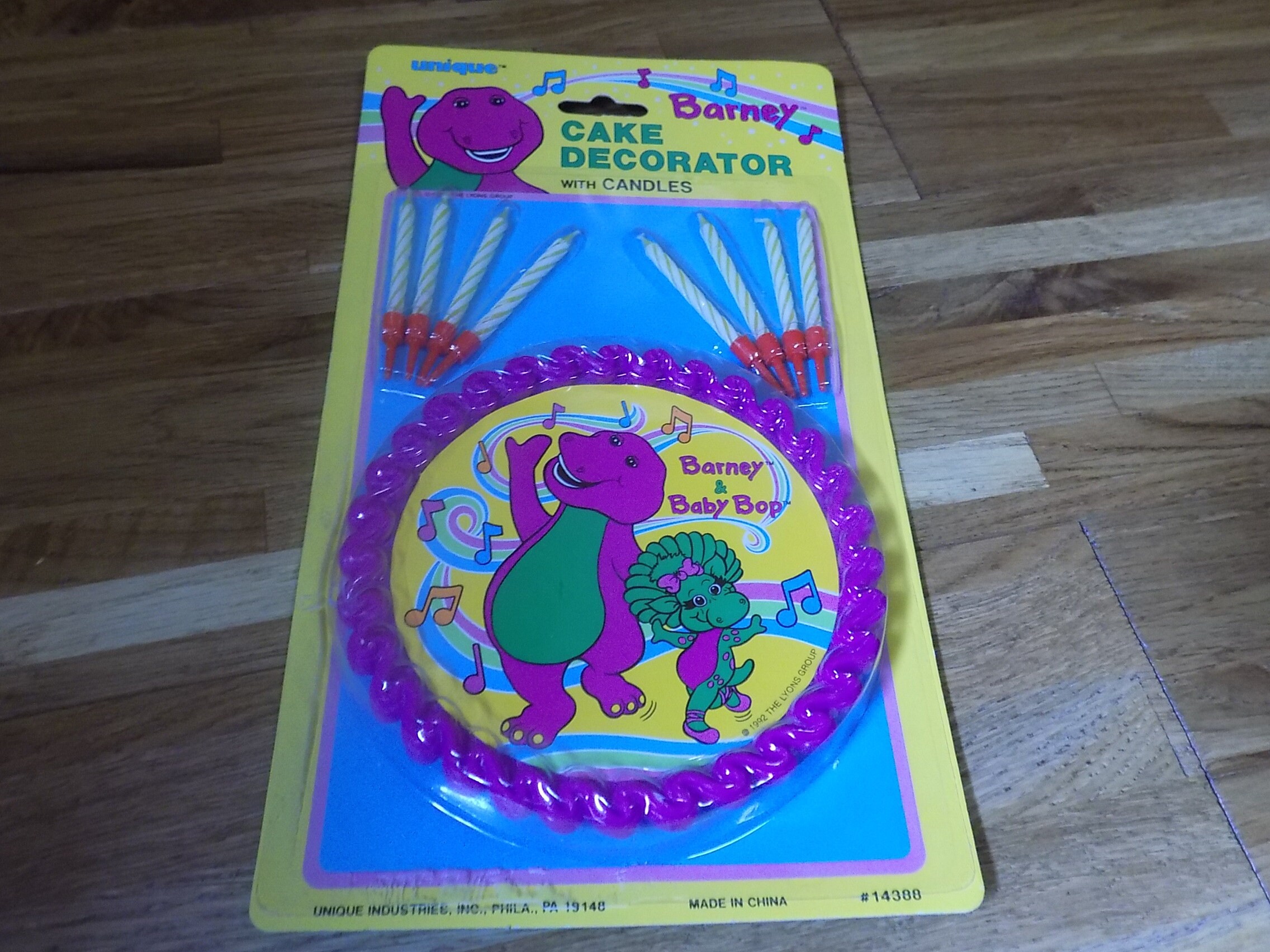 Barney Baby Bop Cake