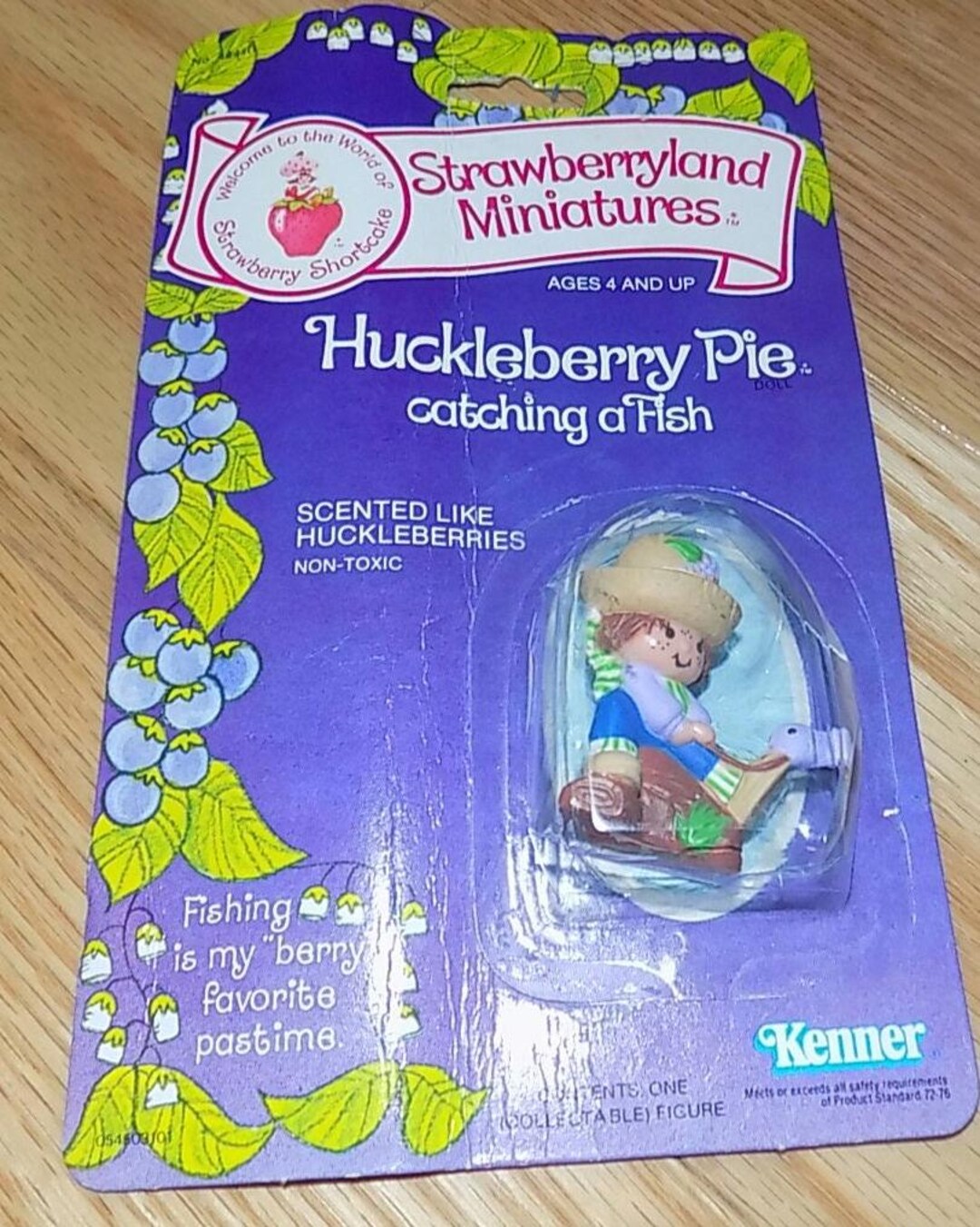 Strawberry Shortcake Mini Strawberryland Miniatures Huckleberry Pie ...