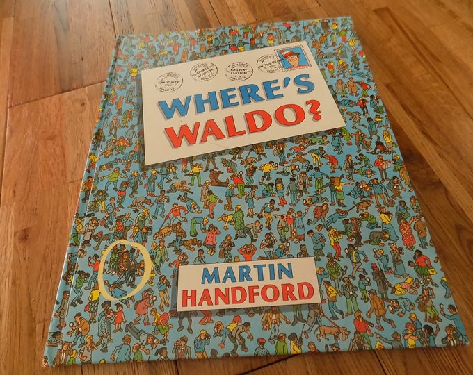 Where's Waldo Book Hidden Pictures Look and Find Search Martin Handford ...