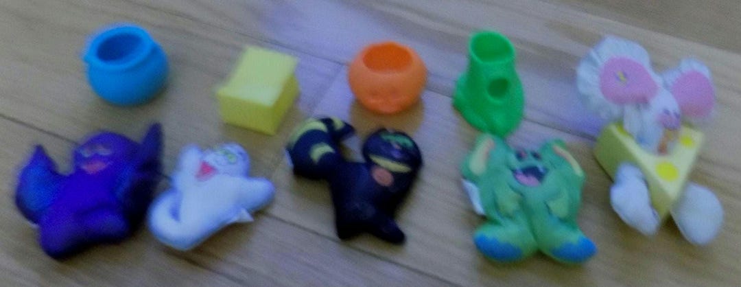 Smooshees Fisher Price Ghost Treat Bag Bat Smooshies Vintage Lot ...